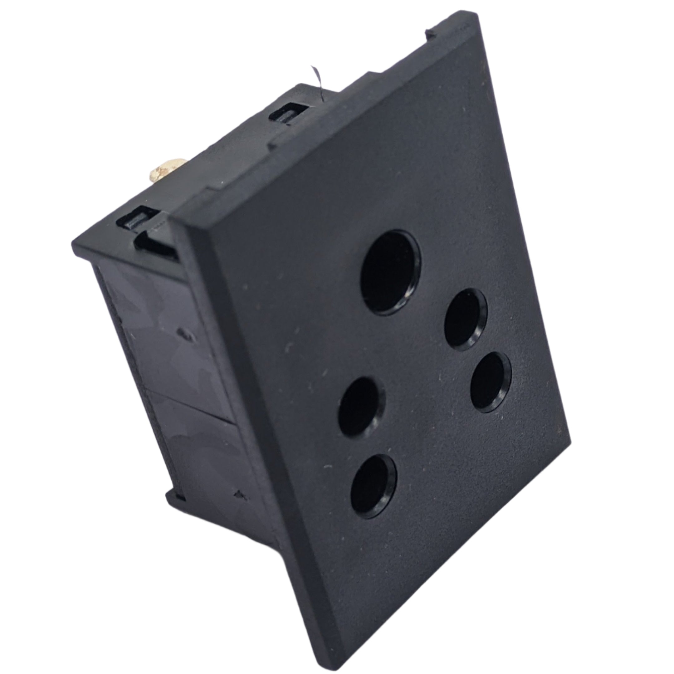 Buy SE056 Power Socket 6A Online – Tomson Electronics
